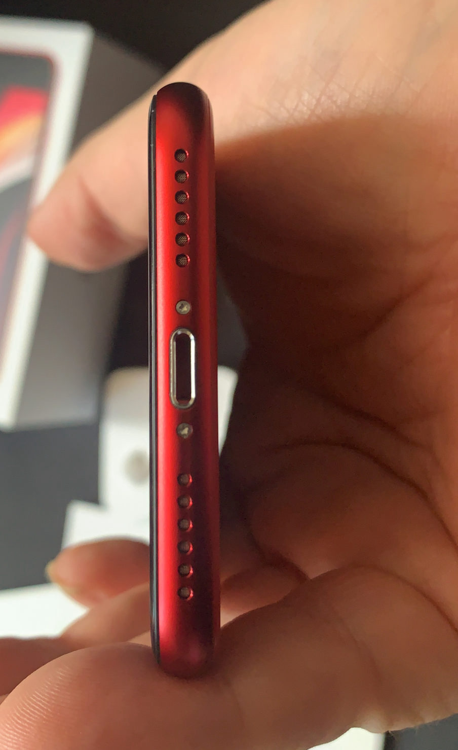 iPhone SE 2020 64GB Red Refurbished - Mobile City