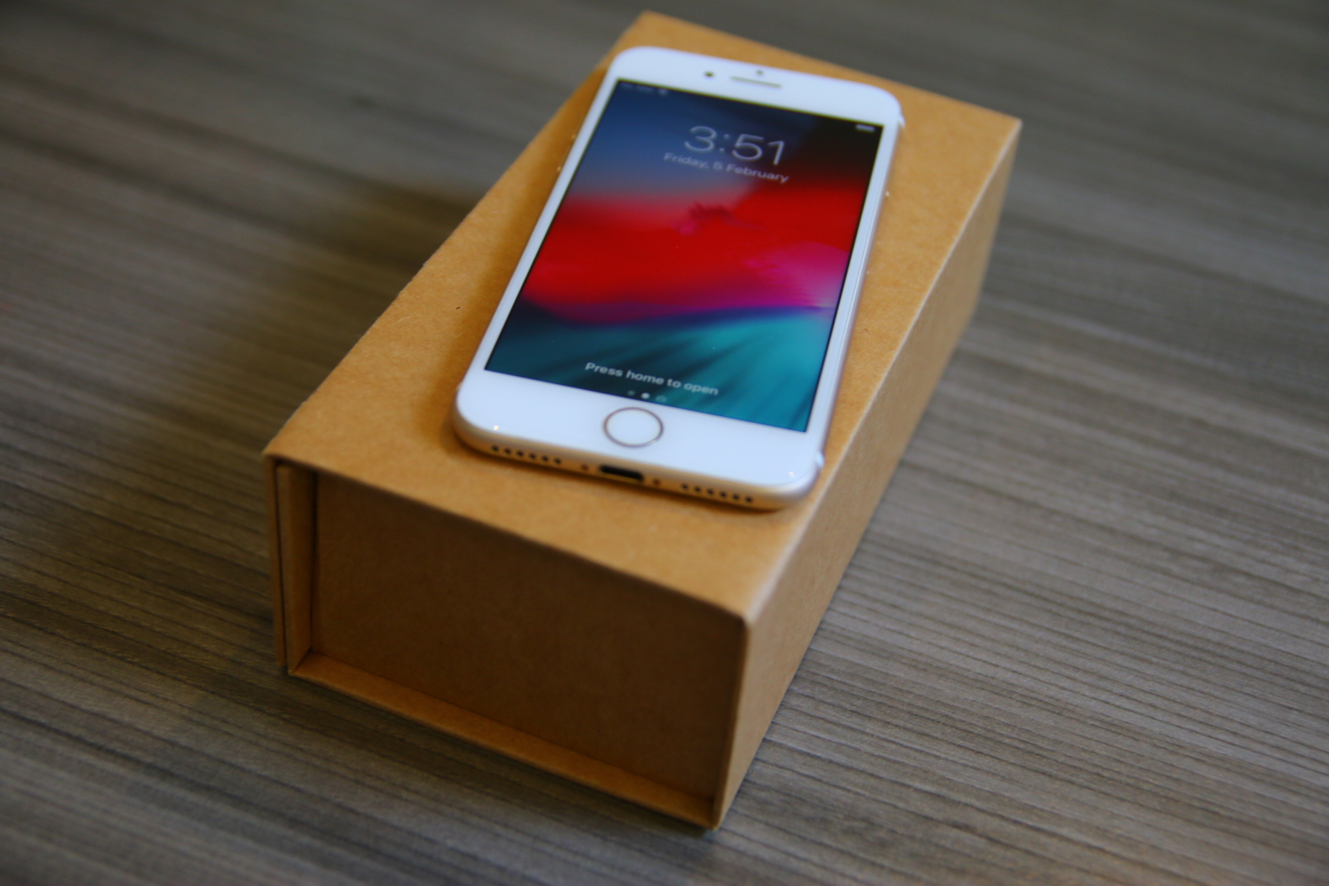 iPhone 7 128GB Gold AB Grade - Mobile City