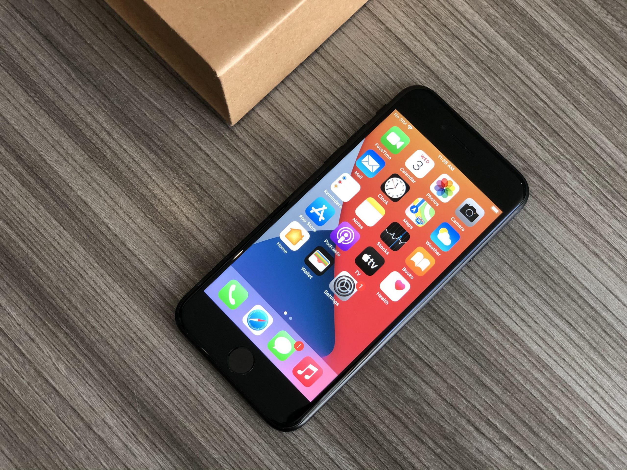 iPhone SE 2020 64GB Black Excellent Grade - Mobile City