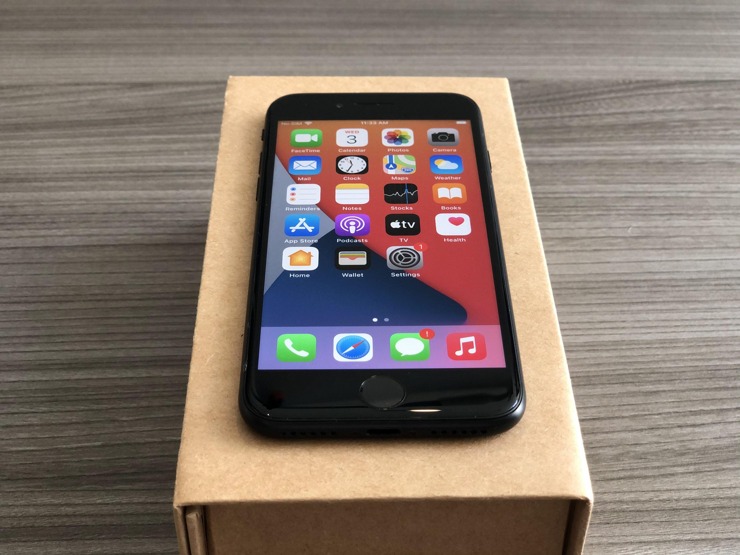 iPhone SE 2020 64GB Black Excellent Grade - Mobile City