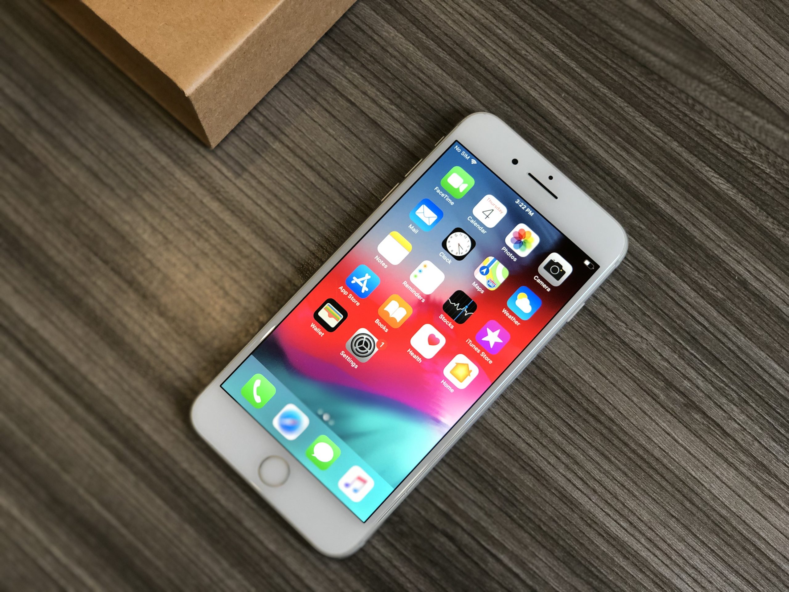 iPhone 8 Plus 64GB Silver A Grade - Mobile City