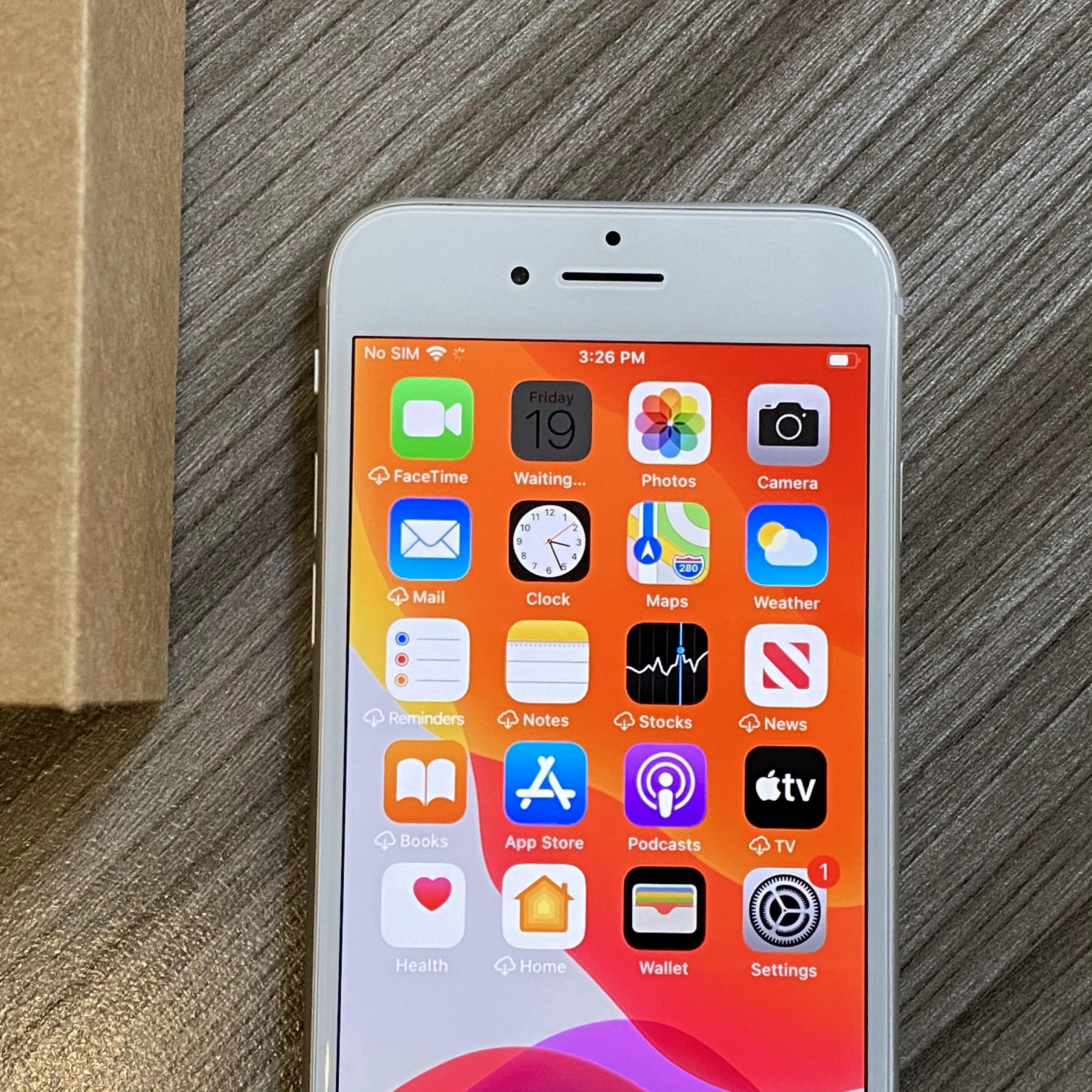 Apple iPhone 8 256GB Silver / White Excellent Grade - Mobile City