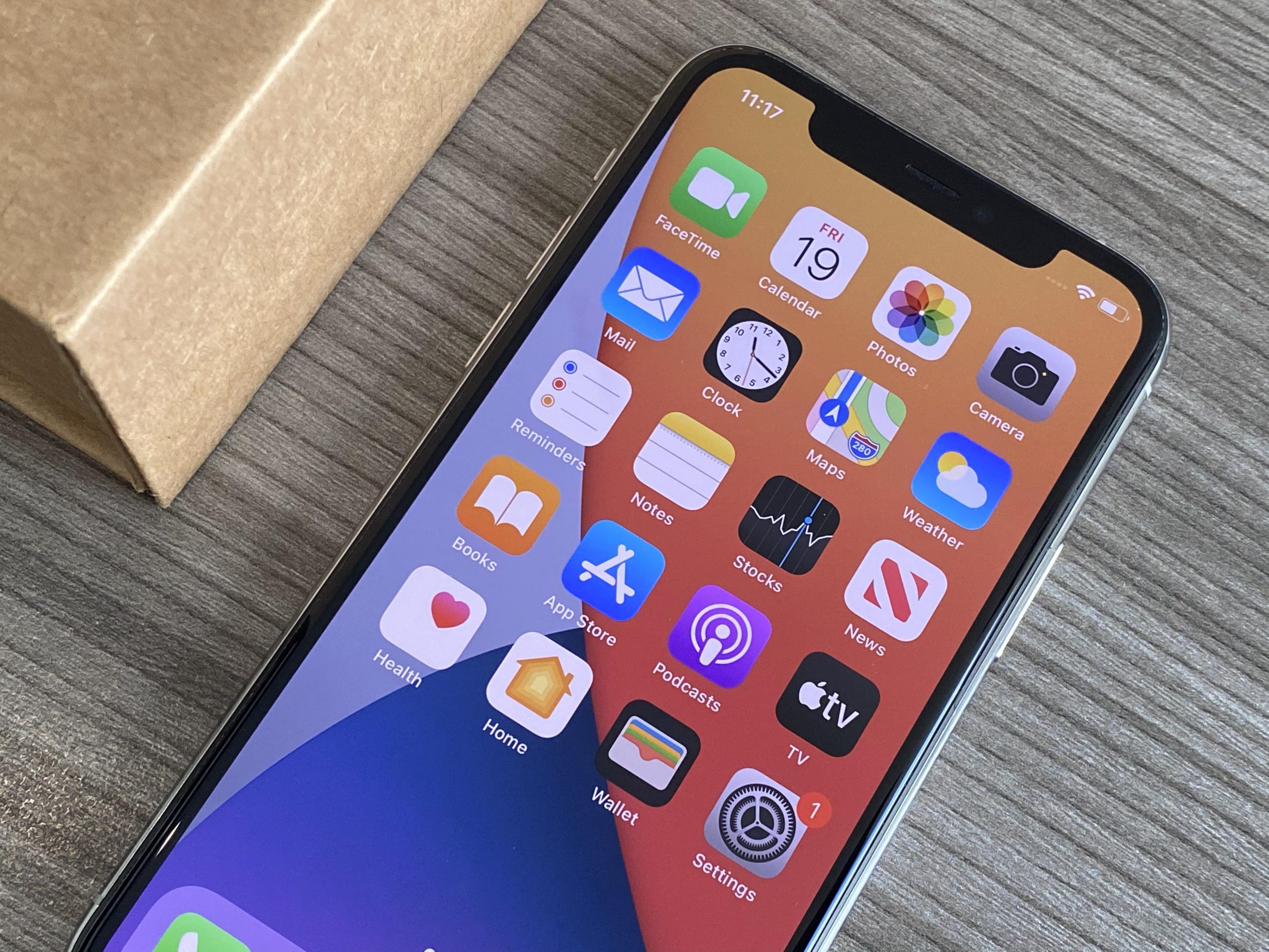 iPhone 11 Pro Max 256GB Silver /White A Grade - Mobile City