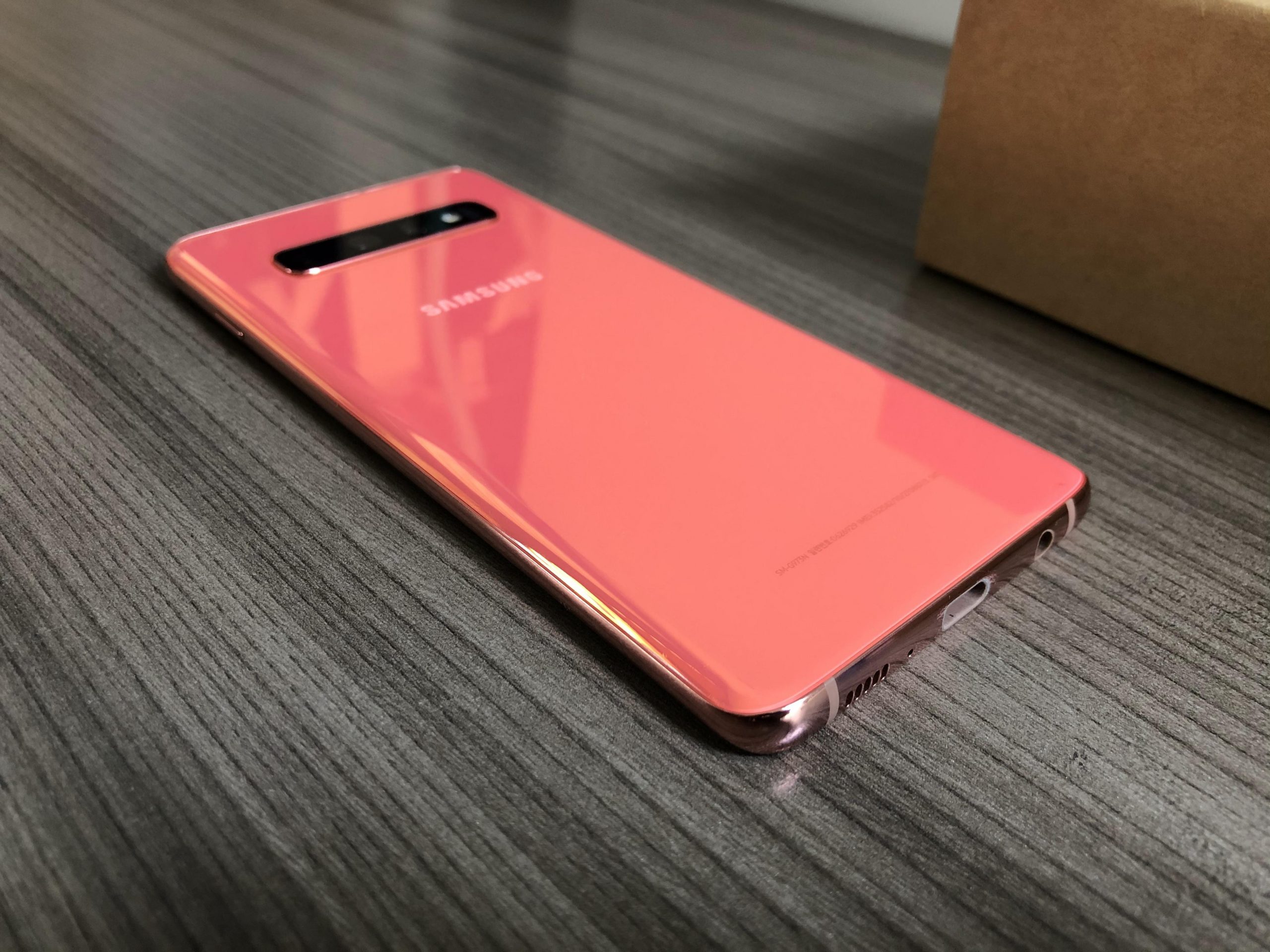 Samsung Galaxy S10 128GB Flamingo Pink A Grade - Mobile City