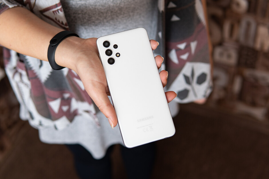 Samsung Galaxy A32 64GB White A Grade - Mobile City