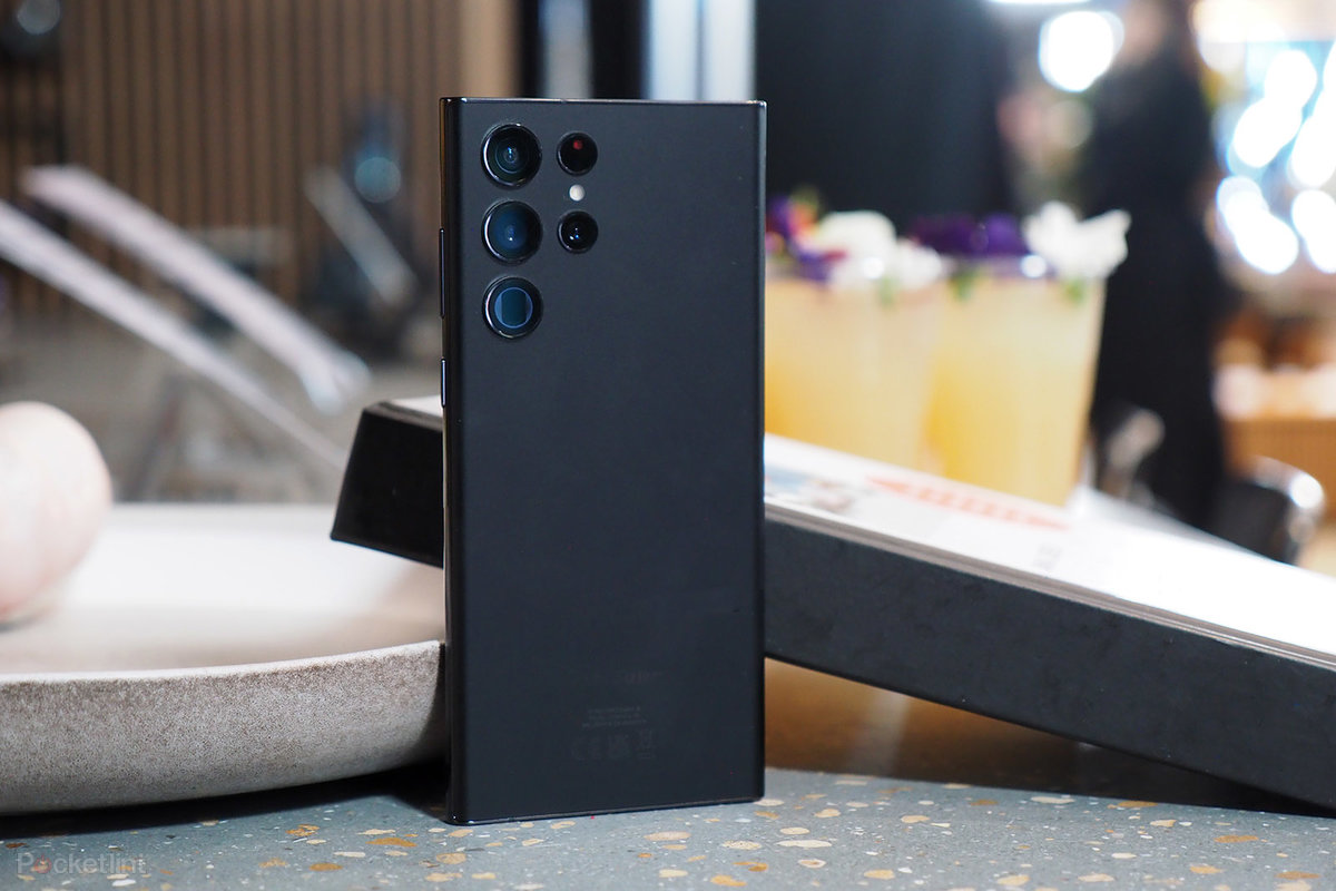 Samsung Galaxy S22 unbeatable Ultra 5G