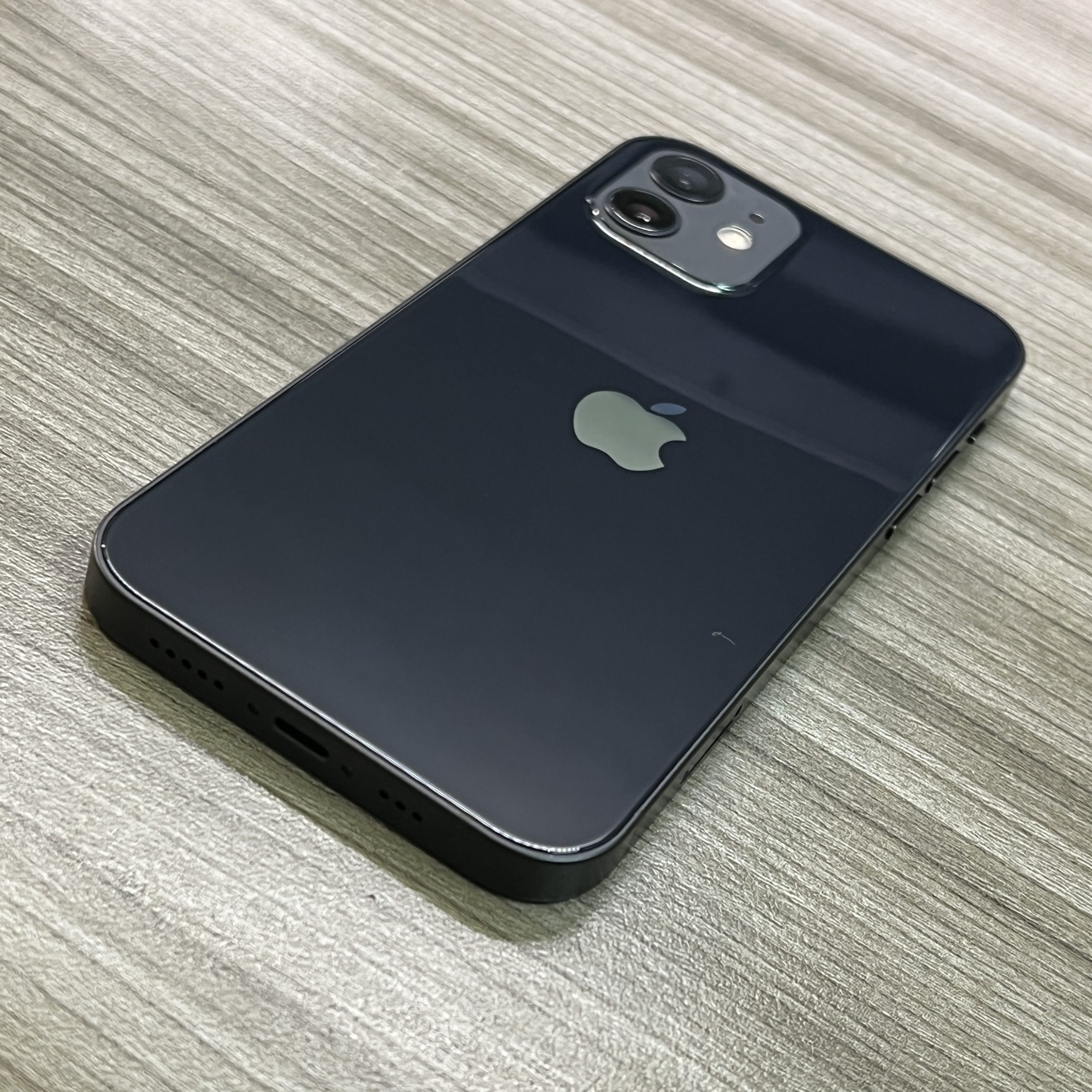 iPhone 12 128GB Black